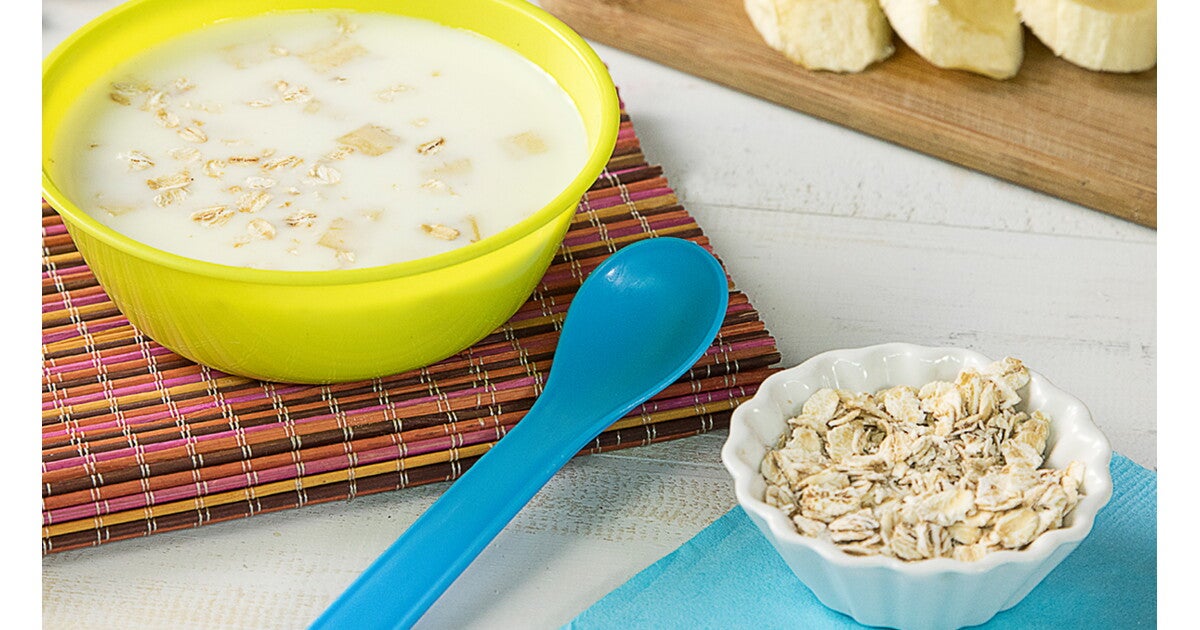Desayunito de avena y banano con NAN® OPTIPRO® 3 | Nestlé FamilyNes
